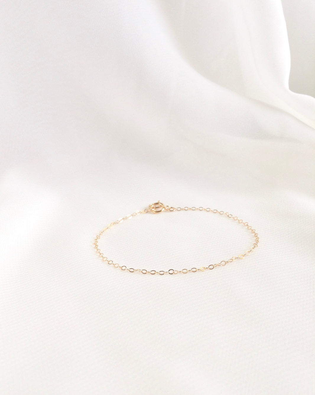 Simple Delicate Everyday Bracelets | IB Jewelry – IVOLVE